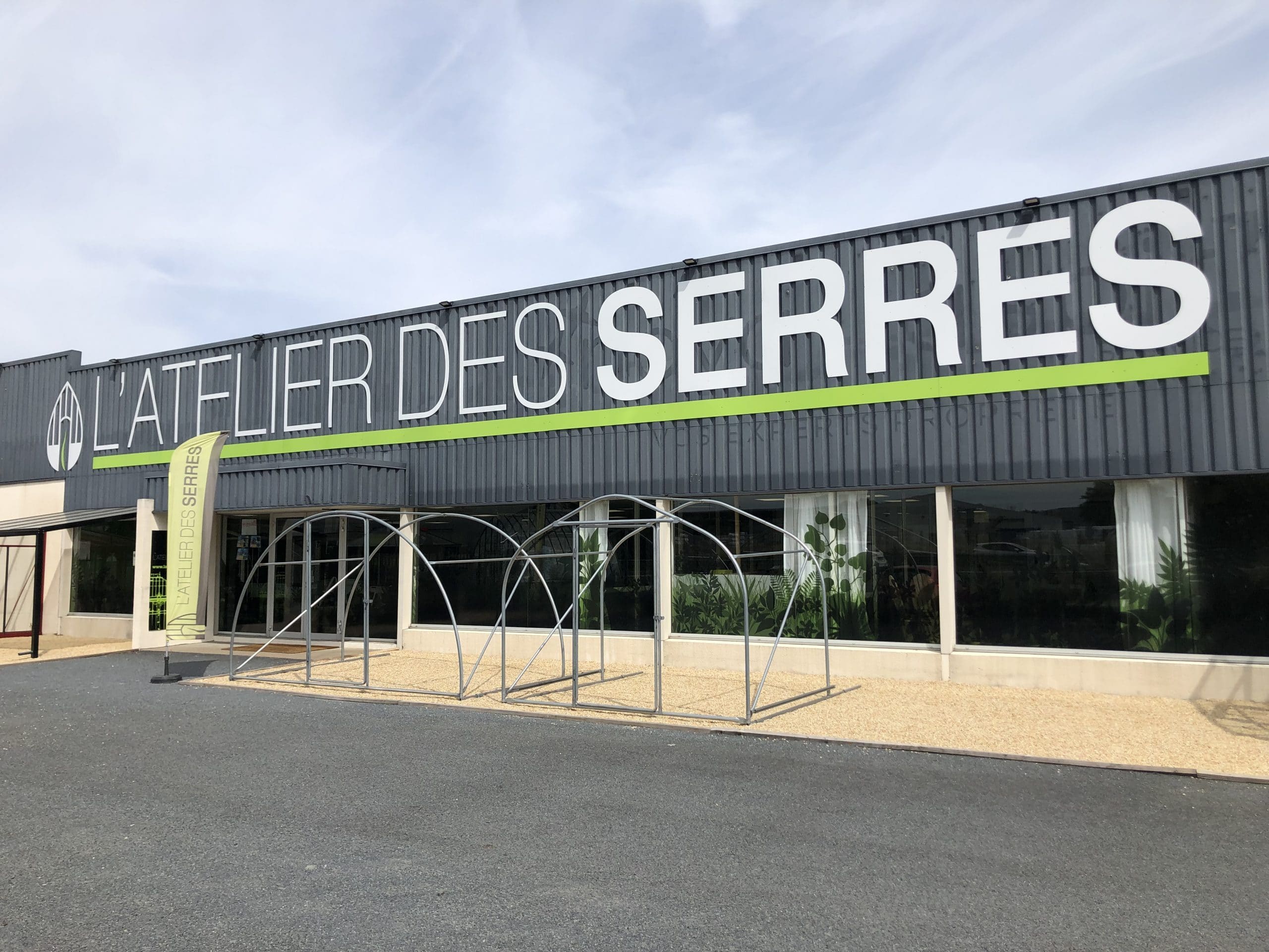 Installateur et poseur de serres de jardin en France - L'Atelier des Serres